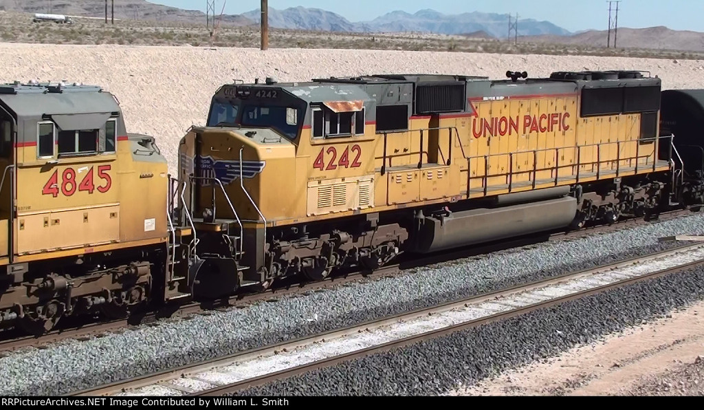 WB Frt at Apex Summit NV - 5